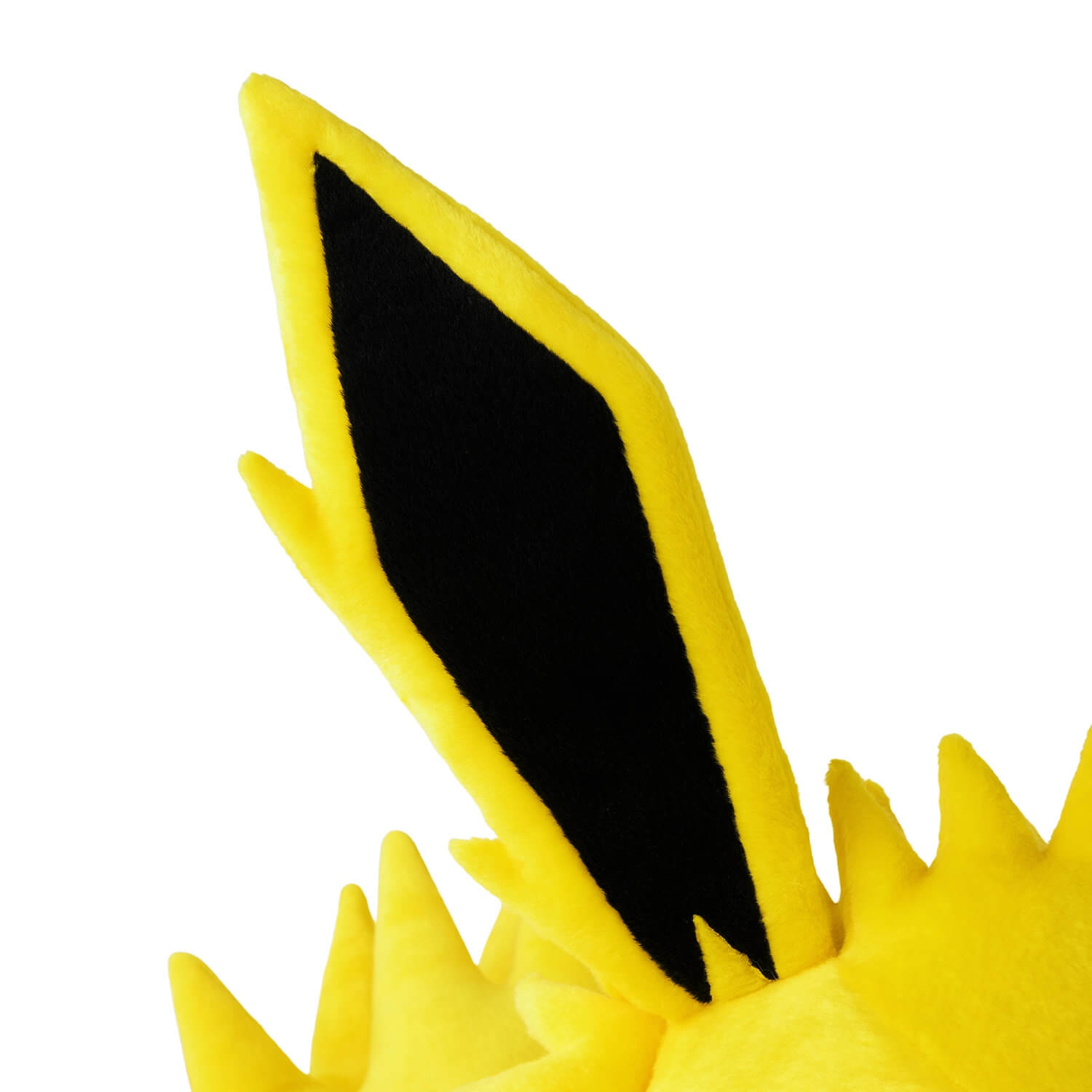New “life-size” plushies of Eevee’s evolutions revealed | PokéJungle
