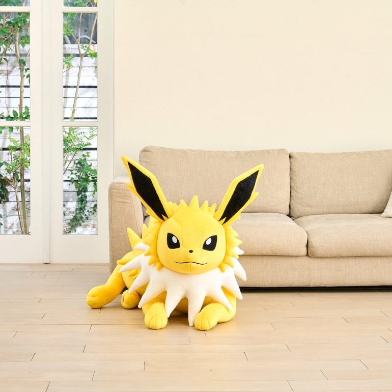 New “life Size” Plushies Of Eevees Evolutions Revealed Pokéjungle